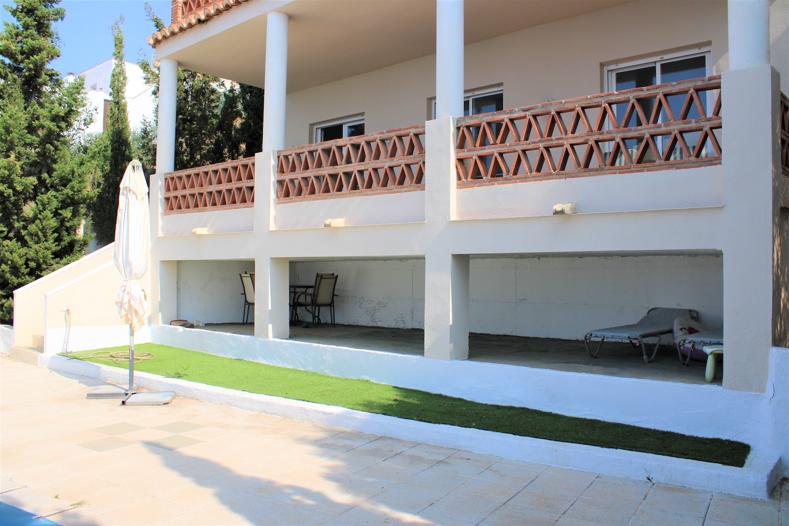 Country house for sale in Gualchos €0 | Ref: SOLGTGRA-KL005